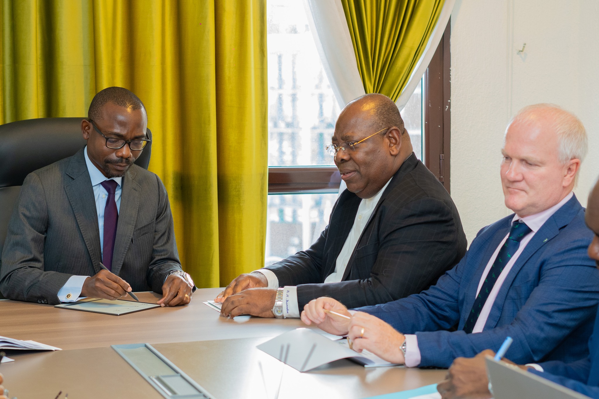 Ivindo Iron : le Ministre de l’Environnement appelle à concilier ...